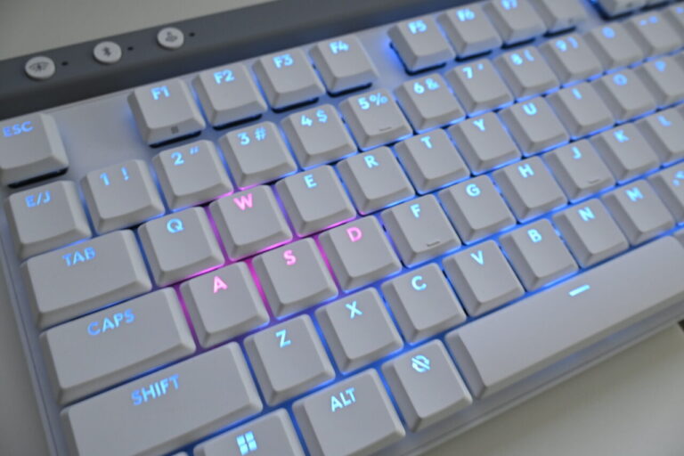 Logicool G G515をレビュー｜薄型ながら打鍵感が快適なメカニカルキーボード 〔G515-WL-TCWH（タクタイル）〕